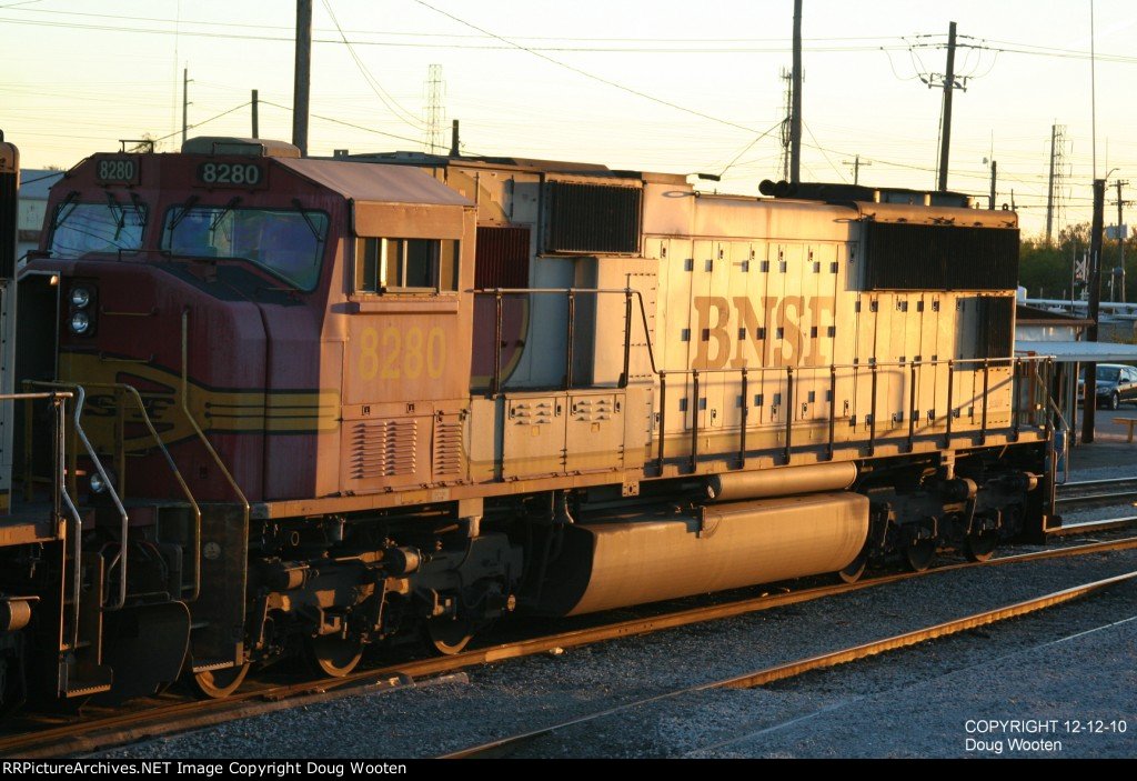 BNSF 8280